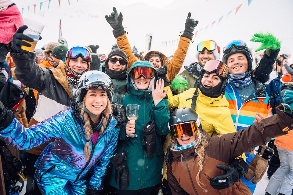 Book Package 2025 | Rise Festival