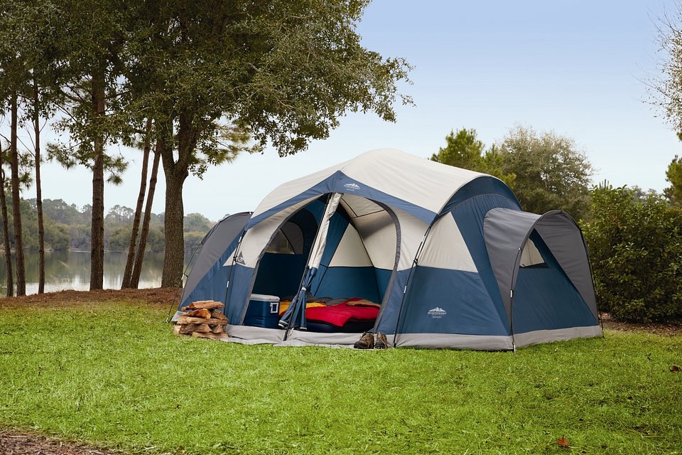 BOOK CAMPSITE | Apps Court