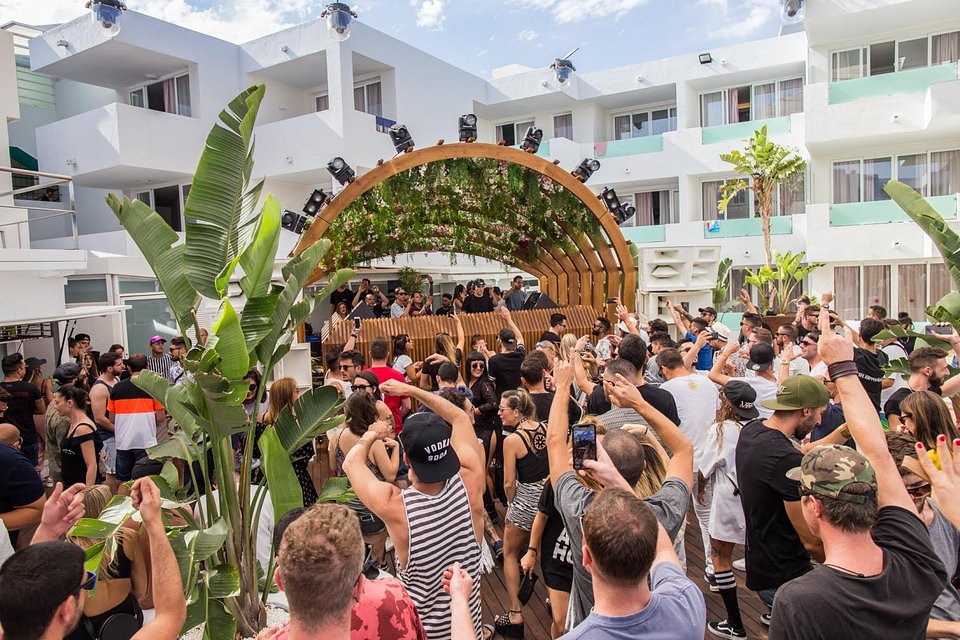 Tickets & Hotel | Liam Gallagher and Friends Malta Weekender